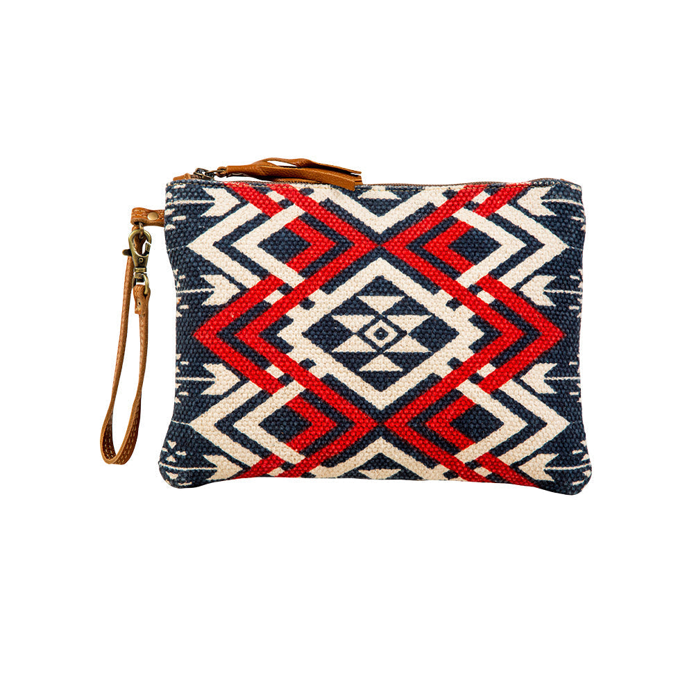 Chaco Weaver Pouch – Myra USA